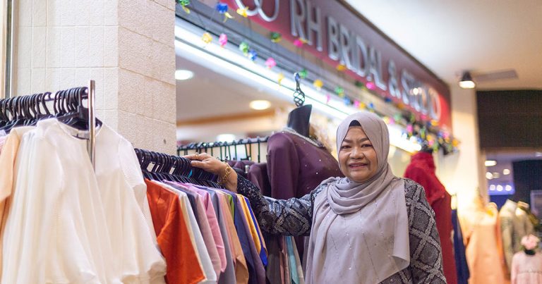 HDB | MNH – People